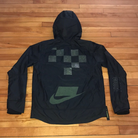 Nike | Jackets & Coats | Nike Flash 3m Reflective Running Jacket Black ...